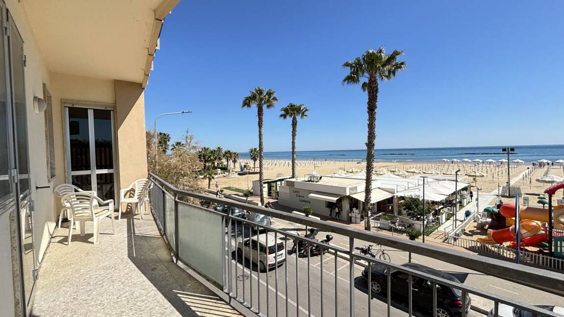 80 M² Ferienwohnung ∙ 2 Schlafzimmer ∙ 5 Gäste - Roseto degli Abruzzi