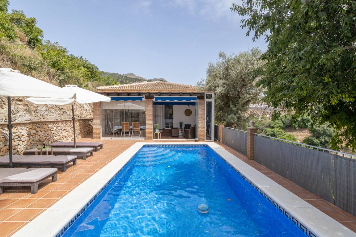 200 M² Ferienhaus ∙ 3 Schlafzimmer ∙ 6 Gäste - Canillas de Albaida