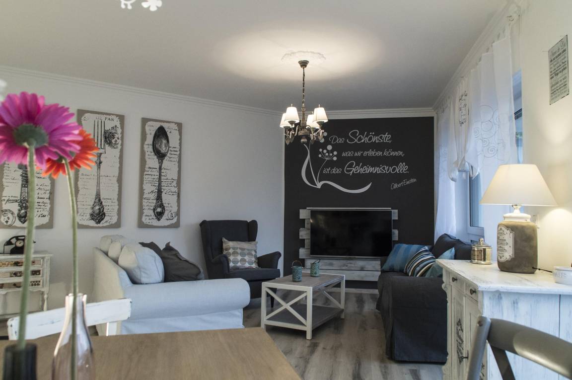 93 M² Apartment ∙ 3 Bedrooms ∙ 4 Guests - Bendorf