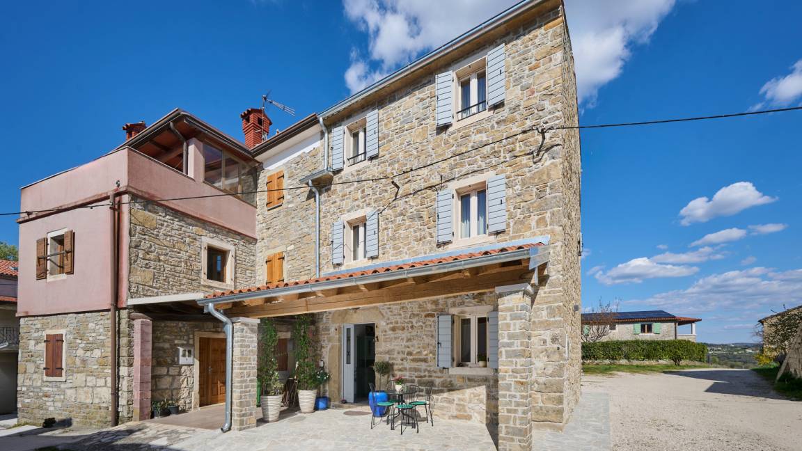 75 M² Villa ∙ 2 Chambres ∙ 4 Personnes - Buje