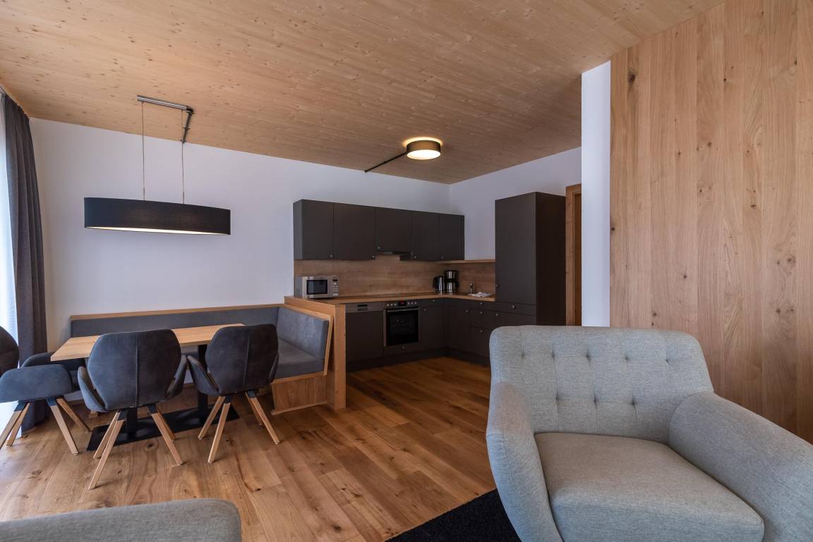 73 M² Apartment ∙ 2 Bedrooms ∙ 5 Guests - Längenfeld