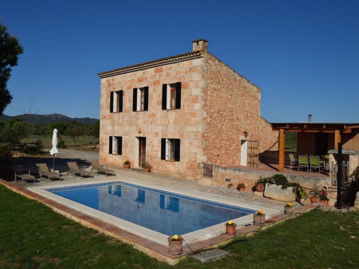 170 M² Talo ∙ 3 Makuuhuonetta ∙ 6 Vierasta - Manacor