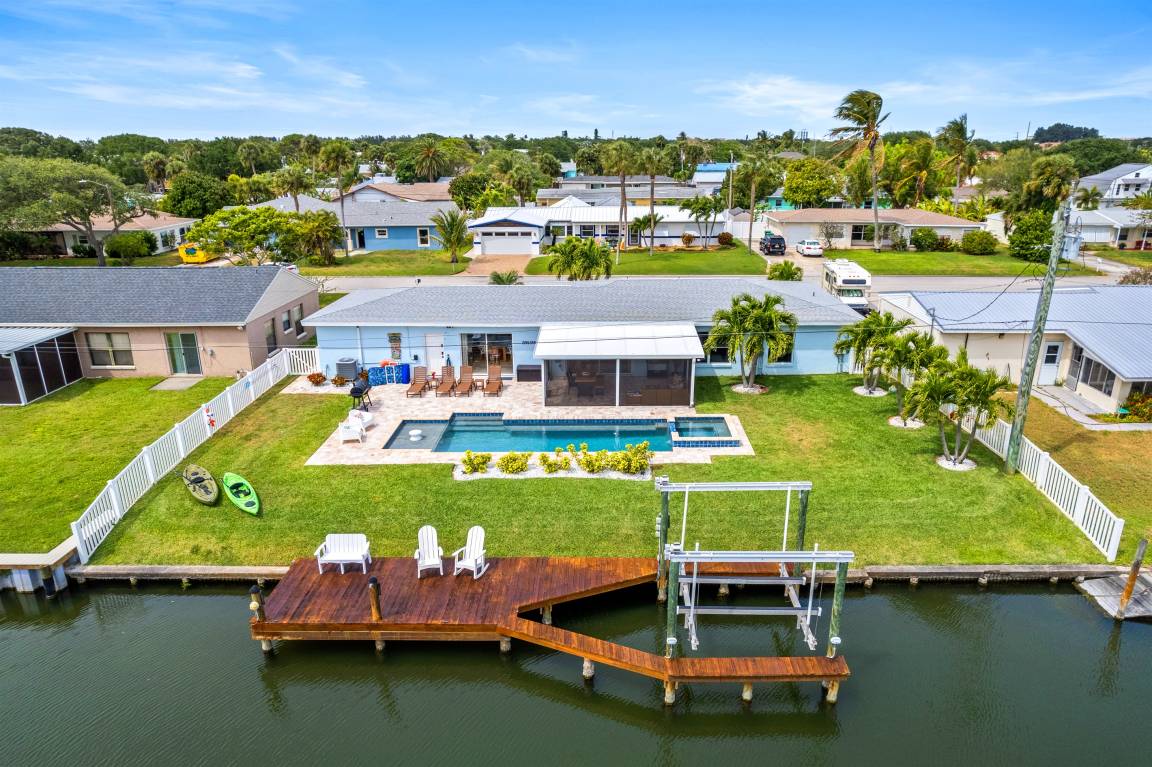 144 M² House ∙ 3 Bedrooms ∙ 8 Guests - Cocoa Beach, FL