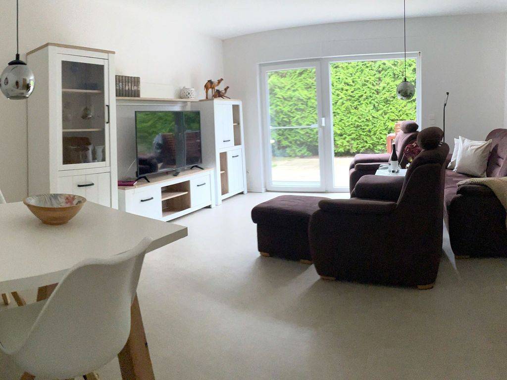 75 M² House ∙ 2 Bedrooms ∙ 4 Guests - Magdeburg