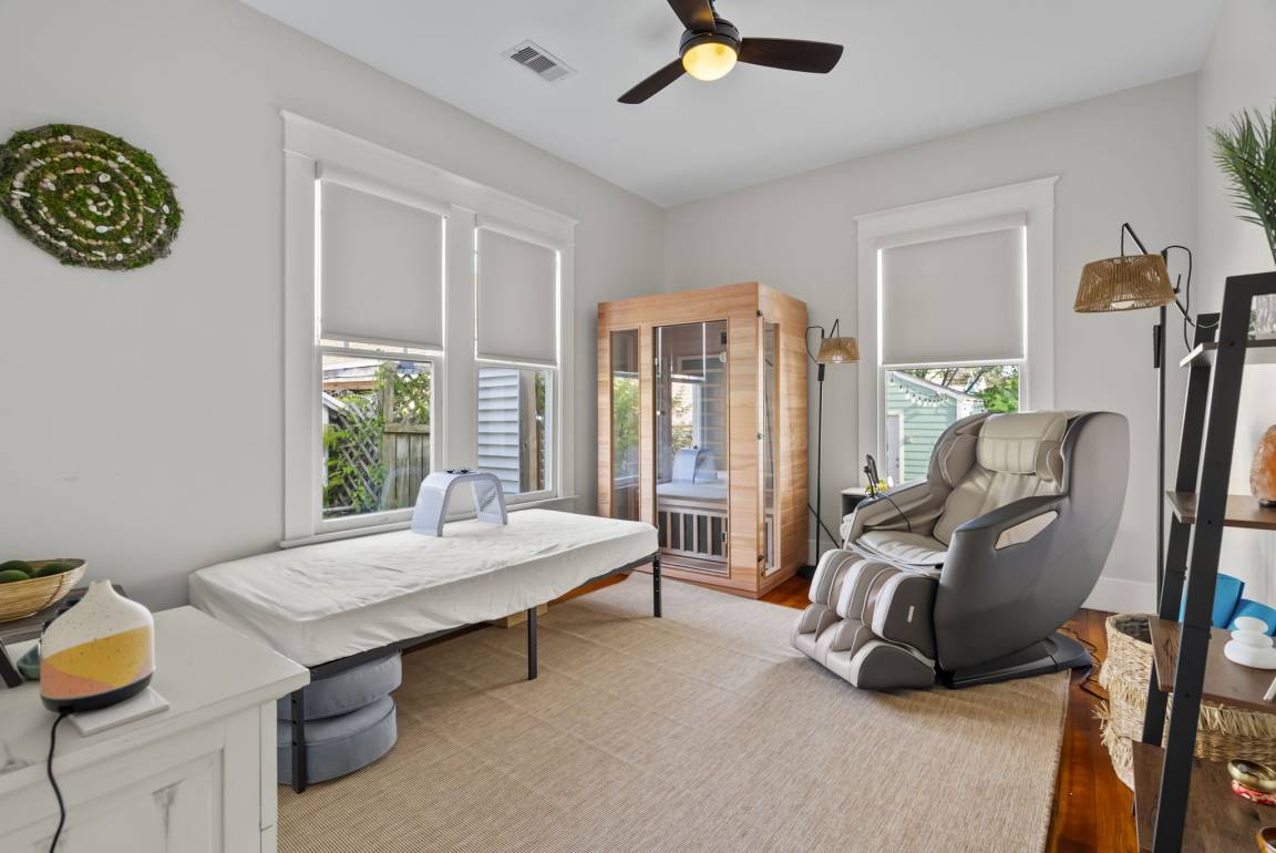 111 M² House ∙ 2 Bedrooms ∙ 4 Guests - Galveston, TX