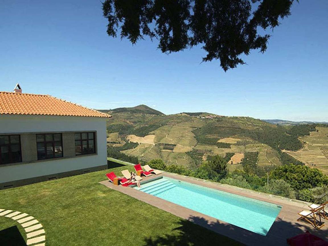 250 M² Villa ∙ 4 Bedrooms ∙ 9 Guests - Pinhão