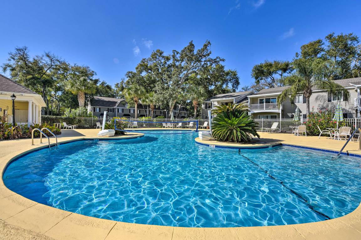 102 M² Apartment ∙ 2 Bedrooms ∙ 6 Guests - Beach, St Simons Island