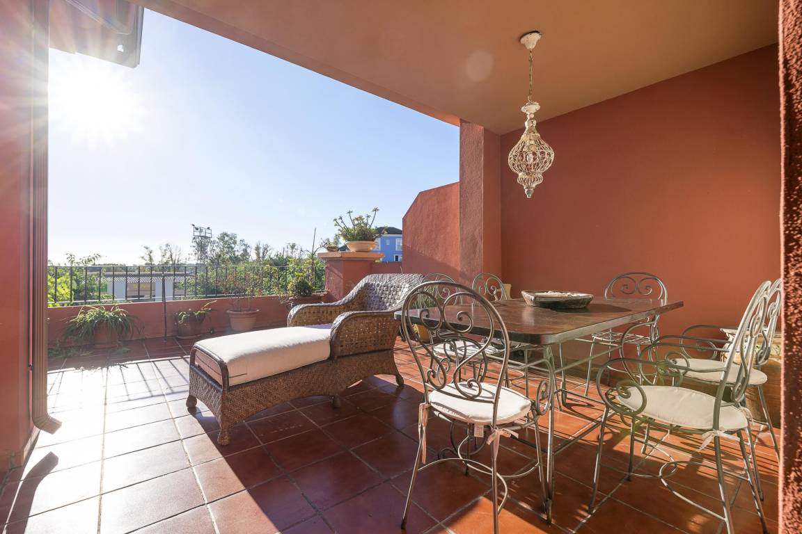 153 M² Apartamento ∙ 2 Habitaciones ∙ 4 Huéspedes - Castellar de la Frontera