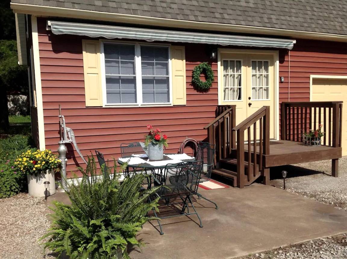 House ∙ 2 Bedrooms ∙ 6 Guests - Blind Pony Lake, MO