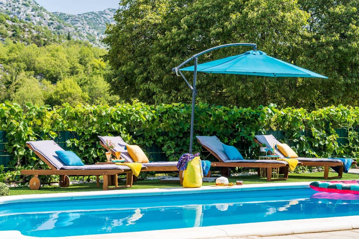 180 M² House ∙ 4 Bedrooms ∙ 9 Guests - Mljet