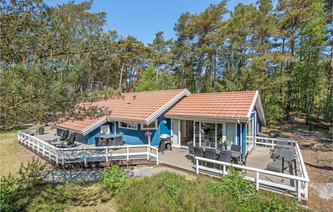 120 M² Ferienhaus ∙ 4 Schlafzimmer ∙ 8 Gäste - Bornholm