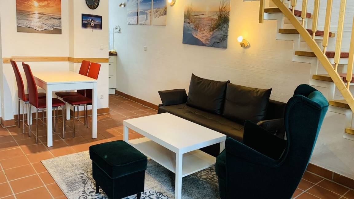 75 M² Ferienwohnung ∙ 2 Schlafzimmer ∙ 6 Gäste - Insel Hiddensee