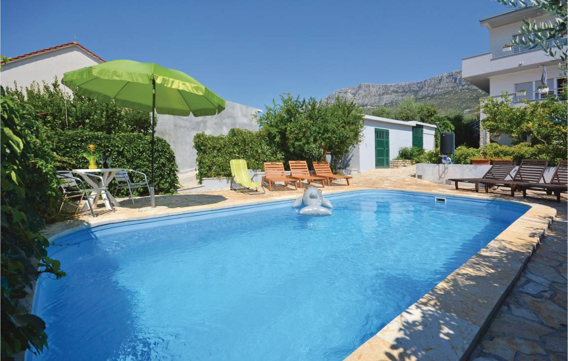 64 M² Appartement ∙ 2 Chambres ∙ 6 Personnes - Split