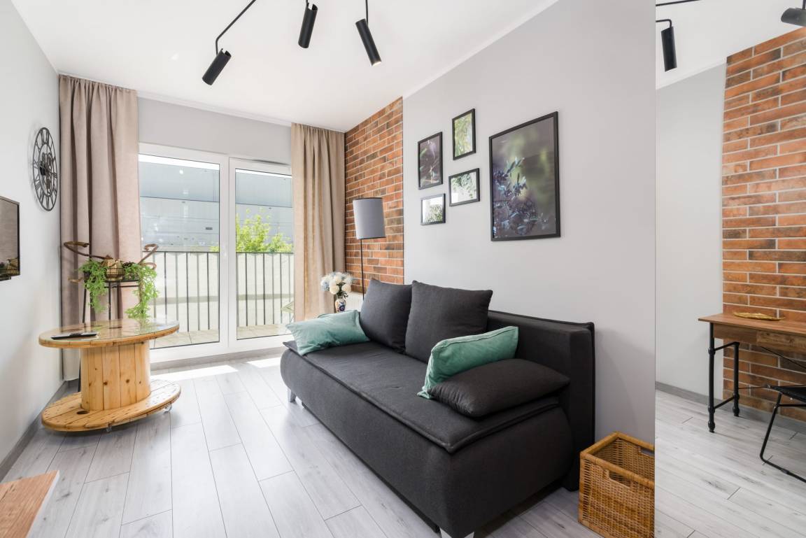62 M² Apartment ∙ 2 Bedrooms ∙ 5 Guests - Poznań