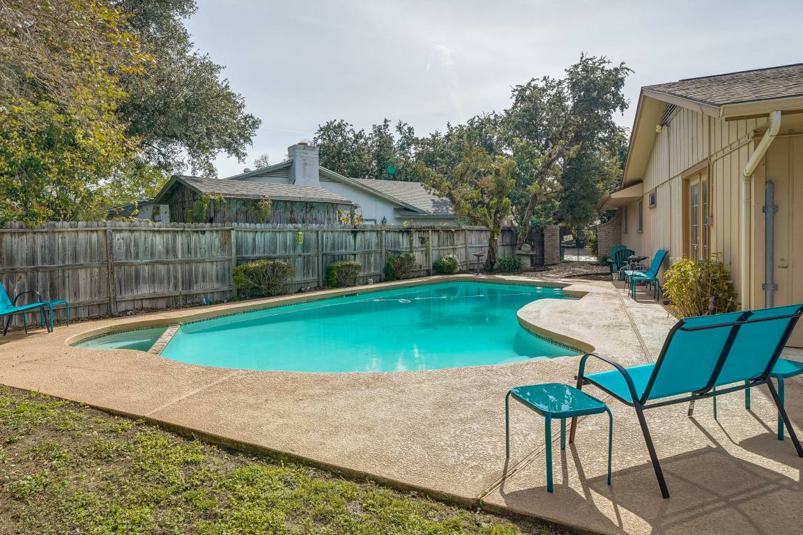 161 M² Casa ∙ 3 Habitaciones ∙ 14 Huéspedes - Universal City, TX