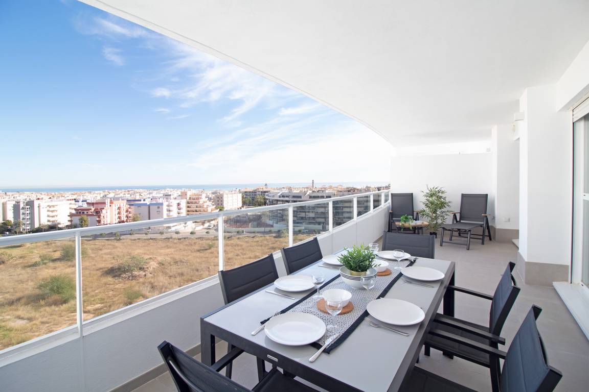 76 M² Apartamento ∙ 2 Habitaciones ∙ 5 Huéspedes - Canet de Berenguer