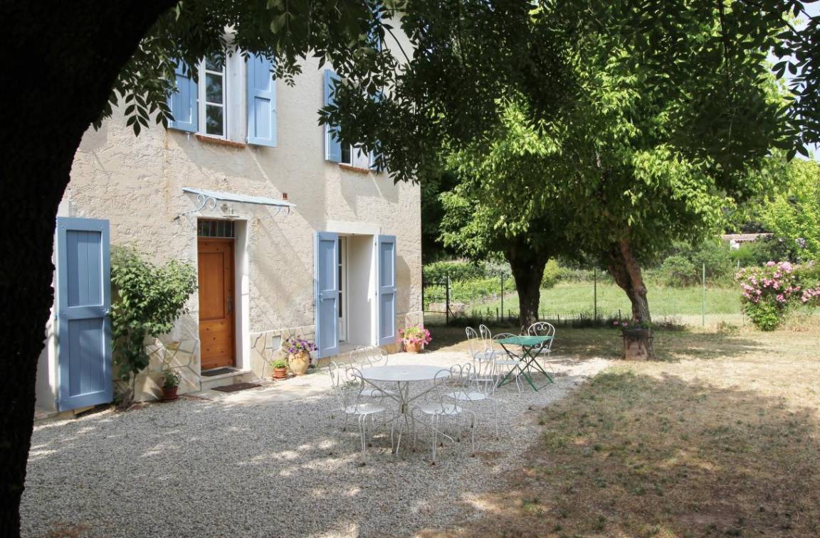 110 M² Mökki ∙ 3 Makuuhuonetta ∙ 6 Vierasta - Vidauban