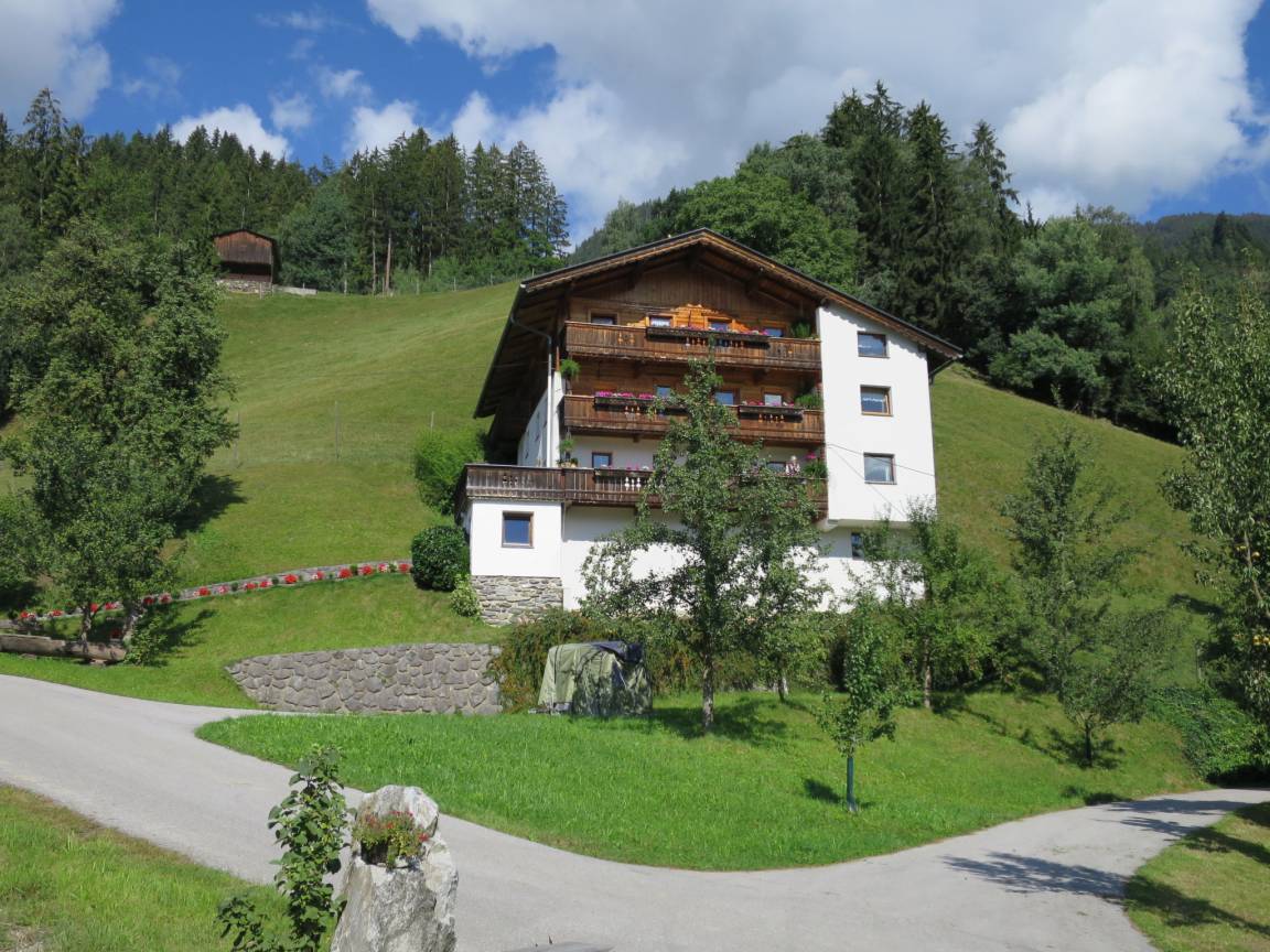 140 M² House ∙ 7 Bedrooms ∙ 12 Guests - Mayrhofen