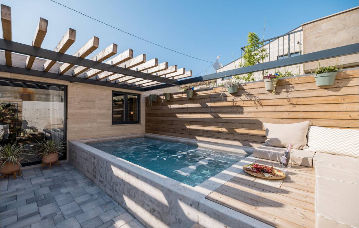 70 M² House ∙ 1 Bedroom ∙ 2 Guests - Zaton