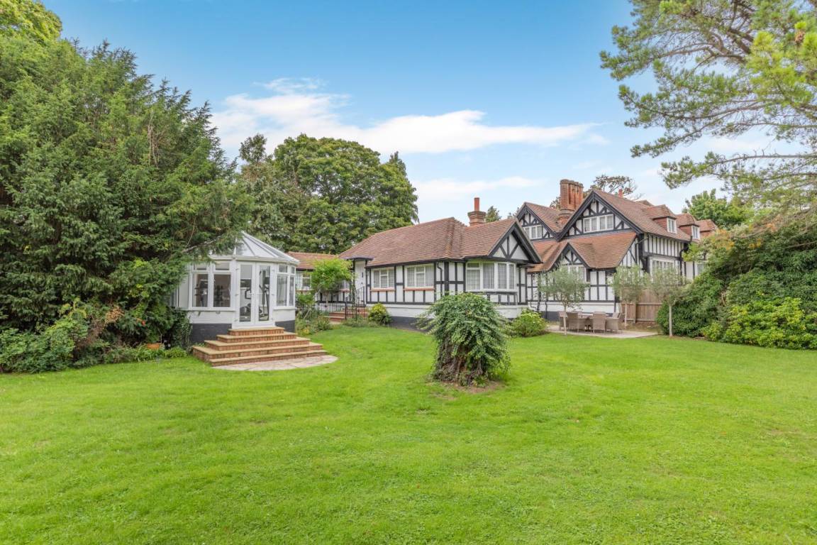 Landhaus ∙ 3 Schlafzimmer ∙ 6 Gäste - Beaconsfield, UK