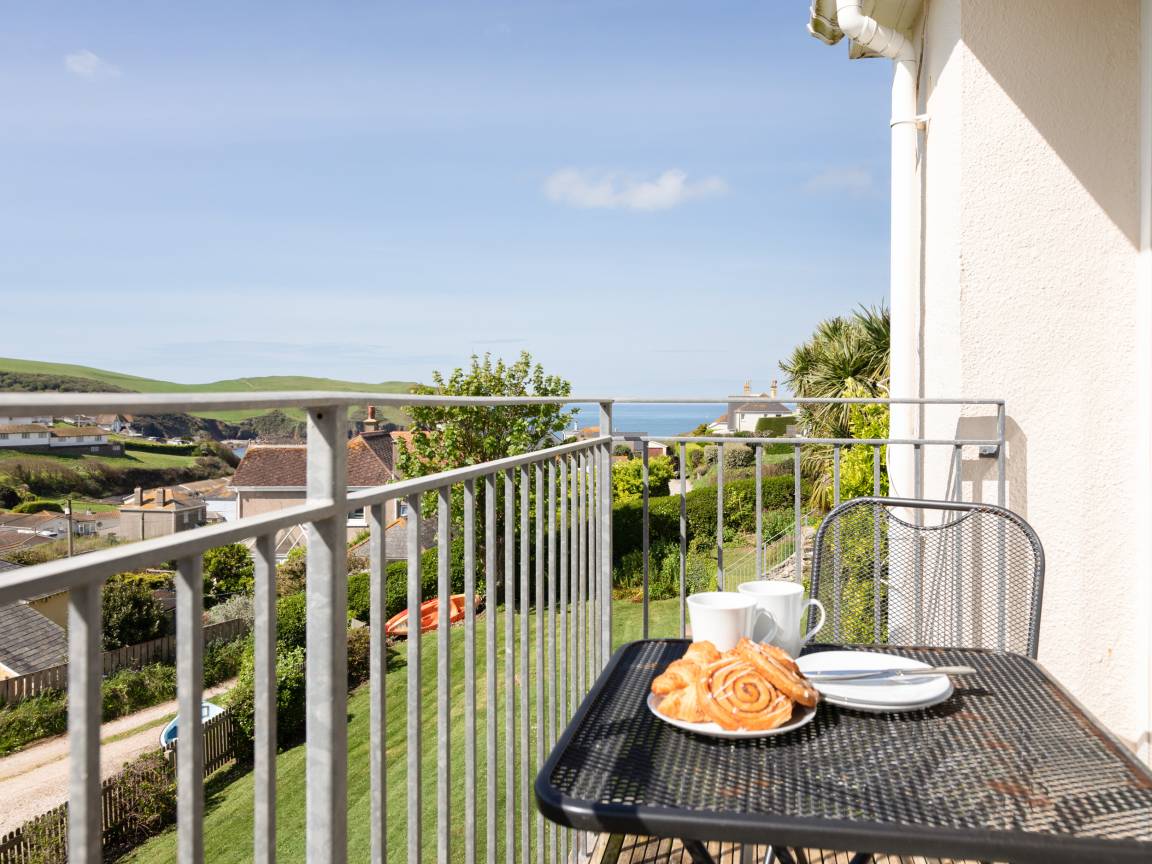 Cottage ∙ 2 Bedrooms ∙ 4 Guests - Thurlestone