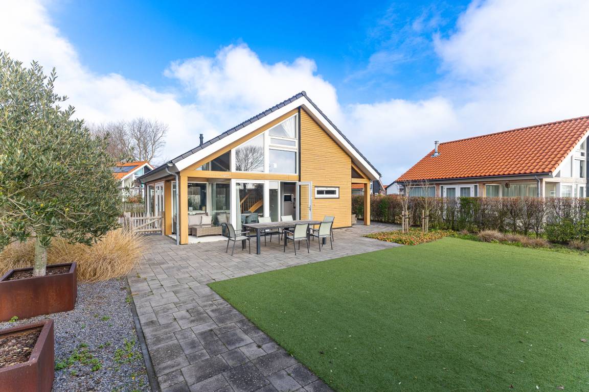 82 M² Bungalow ∙ 3 Chambres ∙ 6 Personnes - Renesse