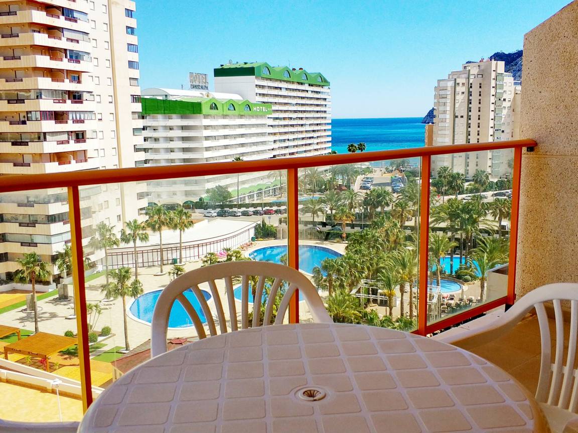 90 M² Apartment ∙ 2 Bedrooms ∙ 6 Guests - Calp