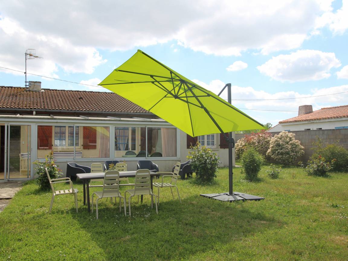 80 M² Cottage ∙ 2 Bedrooms ∙ 4 Guests - Vendée