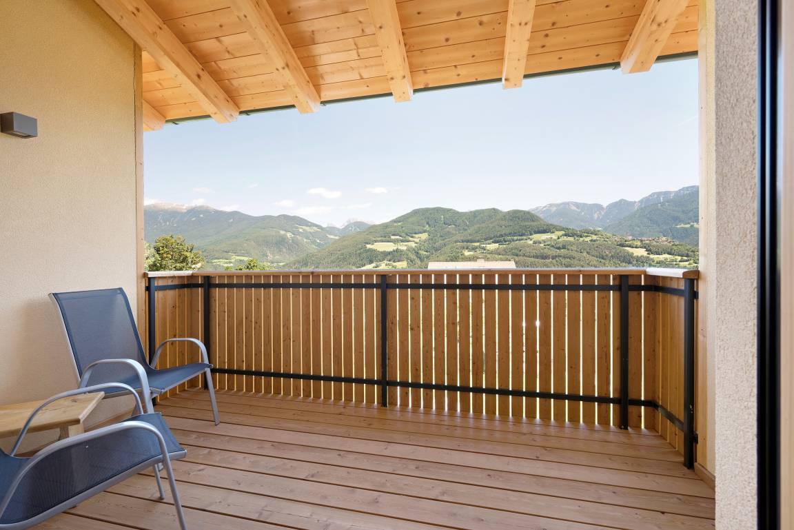 50 M² Ferienwohnung ∙ 2 Schlafzimmer ∙ 5 Gäste - Feldthurns