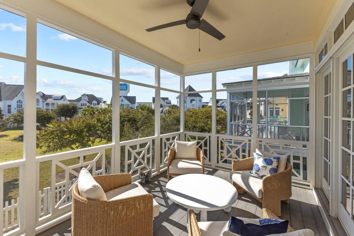 313 M² House ∙ 5 Bedrooms ∙ 10 Guests - Atlantic Beach, NC