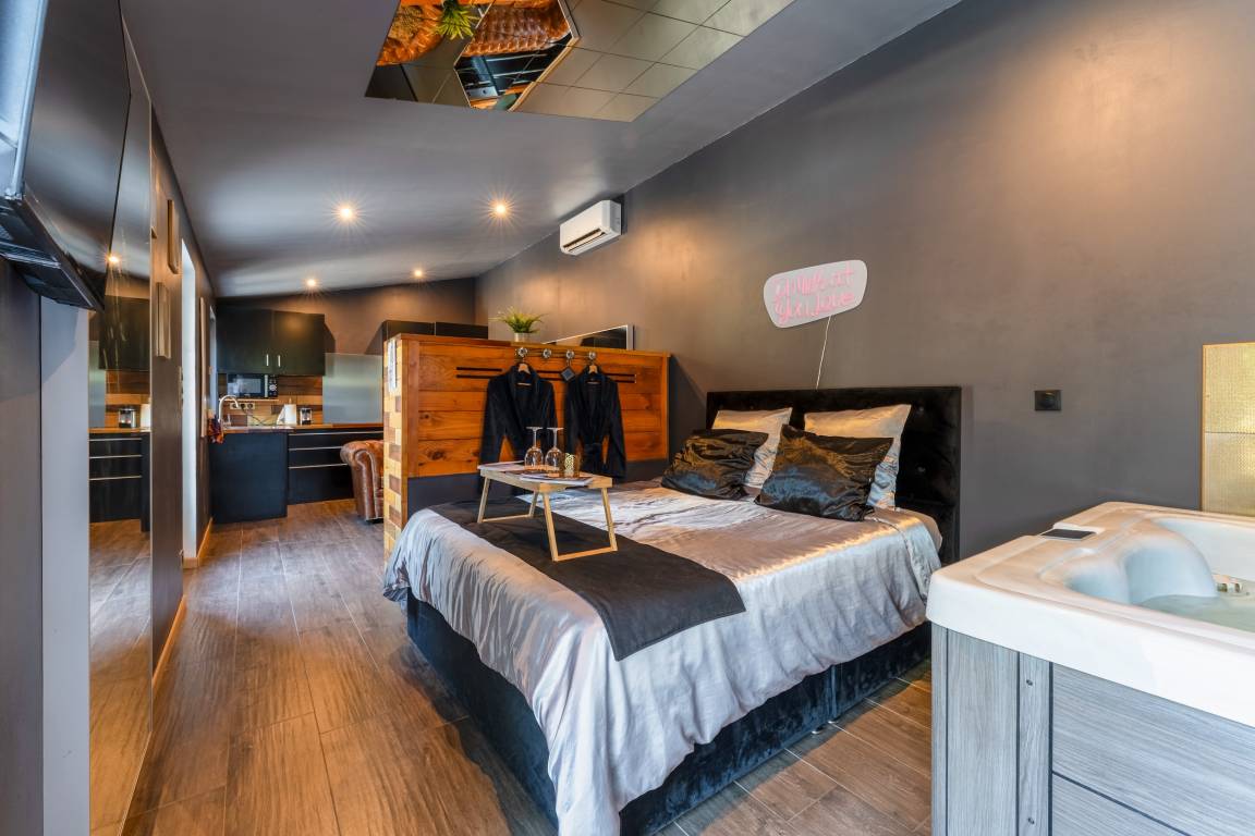 45 M² Appartement ∙ 1 Chambre ∙ 2 Personnes - Roquemaure