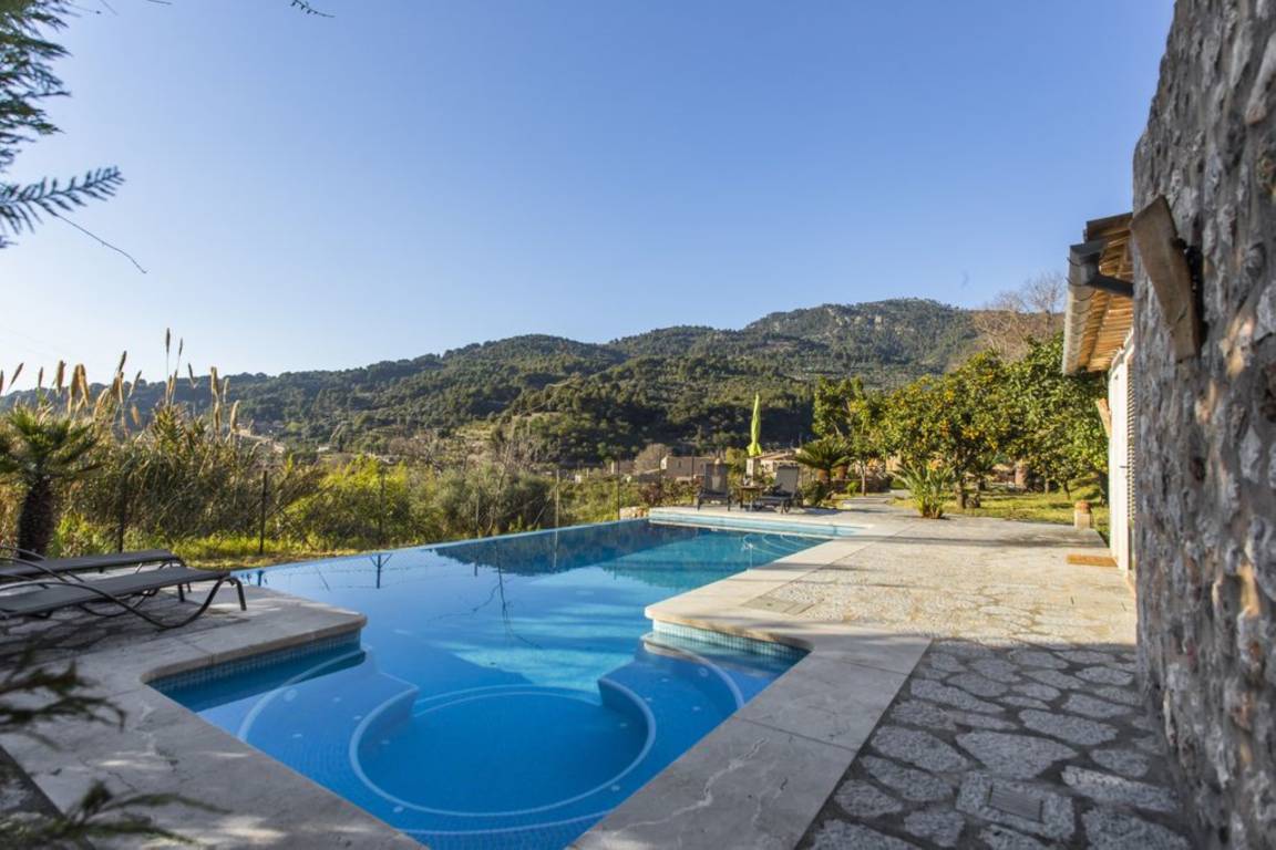 100 M² Finca ∙ 2 Schlafzimmer ∙ 4 Gäste - Valldemossa