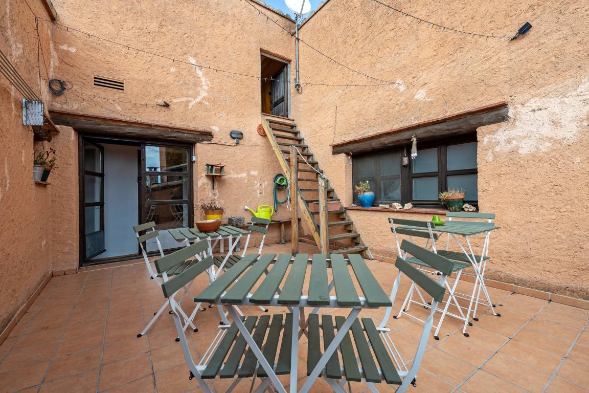 325 M² House ∙ 6 Bedrooms ∙ 14 Guests - Montblanc