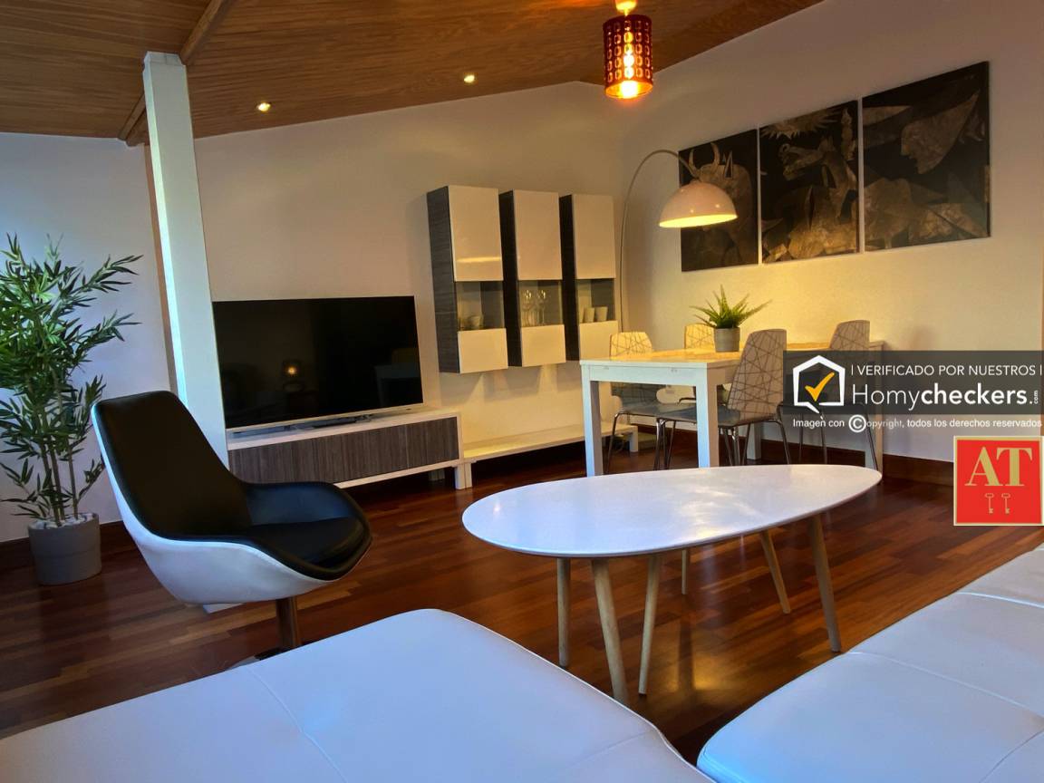 60 M² Ferienwohnung ∙ 2 Schlafzimmer ∙ 5 Gäste - Salamanca, Spanien