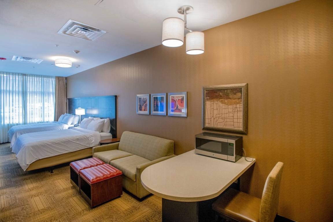 Hotel ∙ 1 Habitación ∙ 5 Huéspedes - Denver