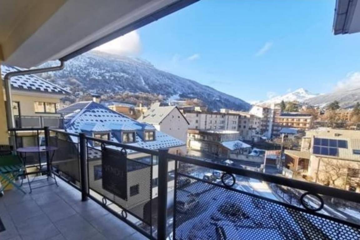 80 M² アパートメント ∙ 寝室: 3 ∙ ゲスト6 人 - ブリアンソン