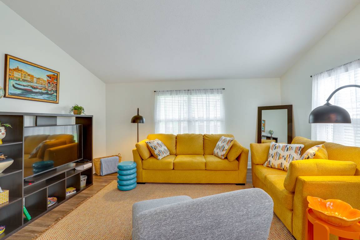 148 M² Apartment ∙ 3 Bedrooms ∙ 6 Guests - Overland Park, KS