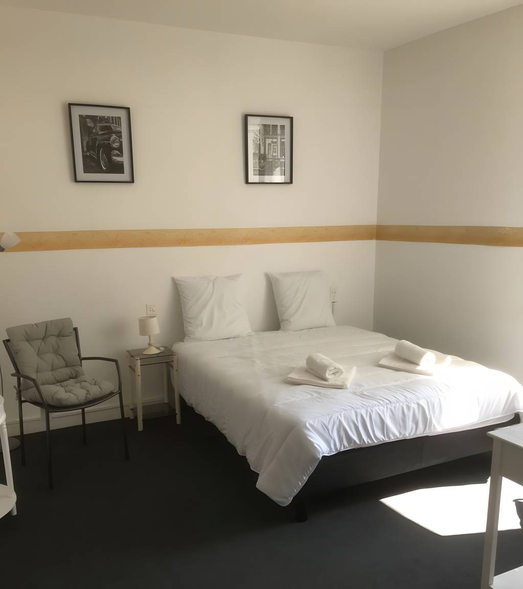 30 M² Studio ∙ 2 Personnes - Bourbonne-les-Bains