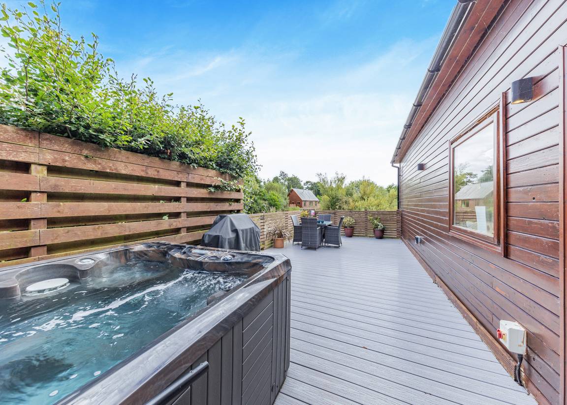 Chalet ∙ 2 Bedrooms ∙ 4 Guests - Anglesey