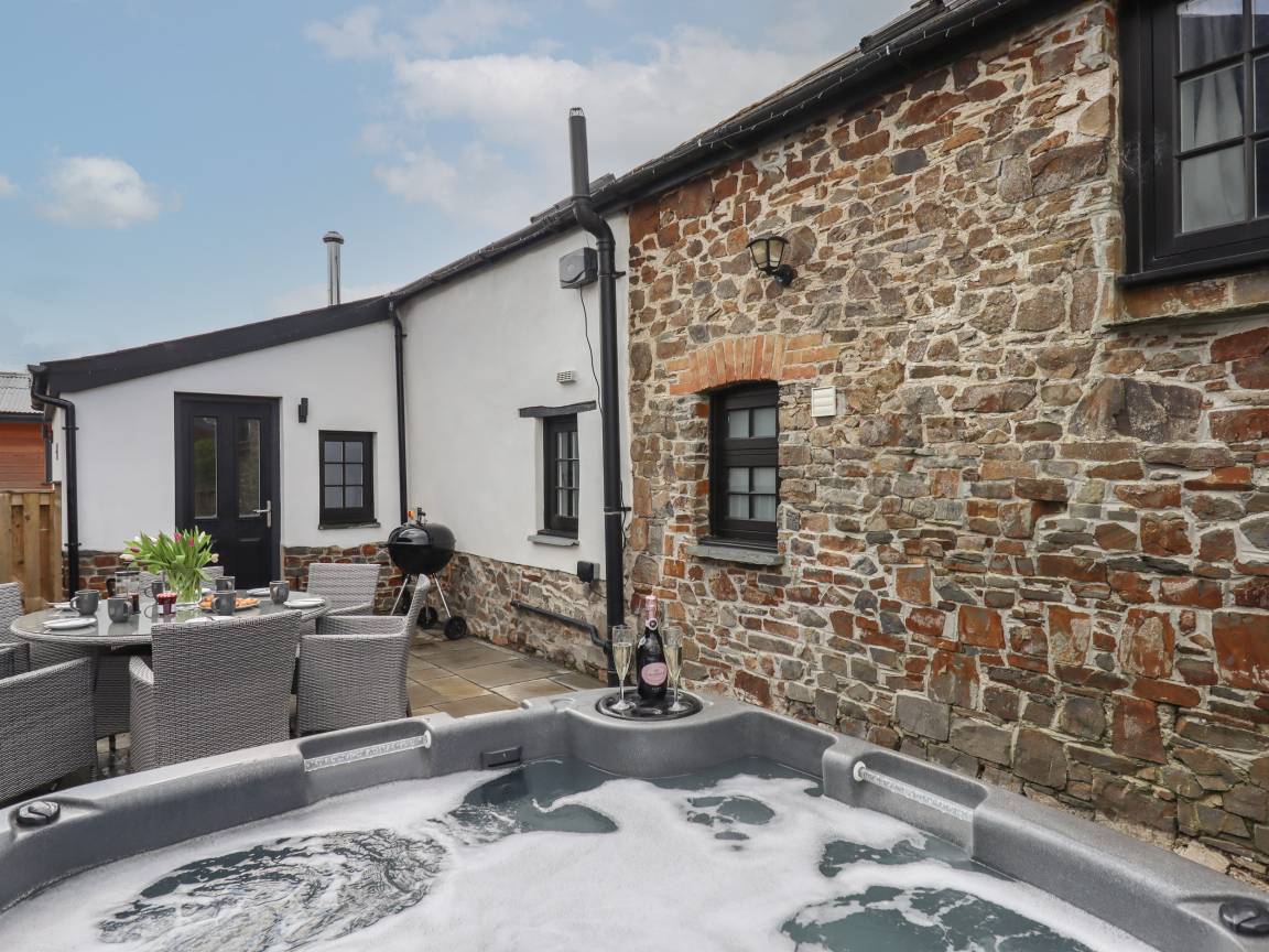 Cottage ∙ 3 Bedrooms ∙ 6 Guests - Holsworthy
