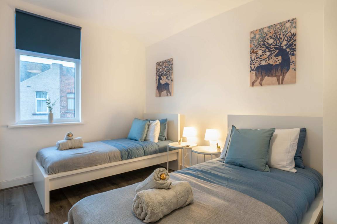 Appartement ∙ 4 Chambres ∙ 9 Personnes - Barrow-in-Furness
