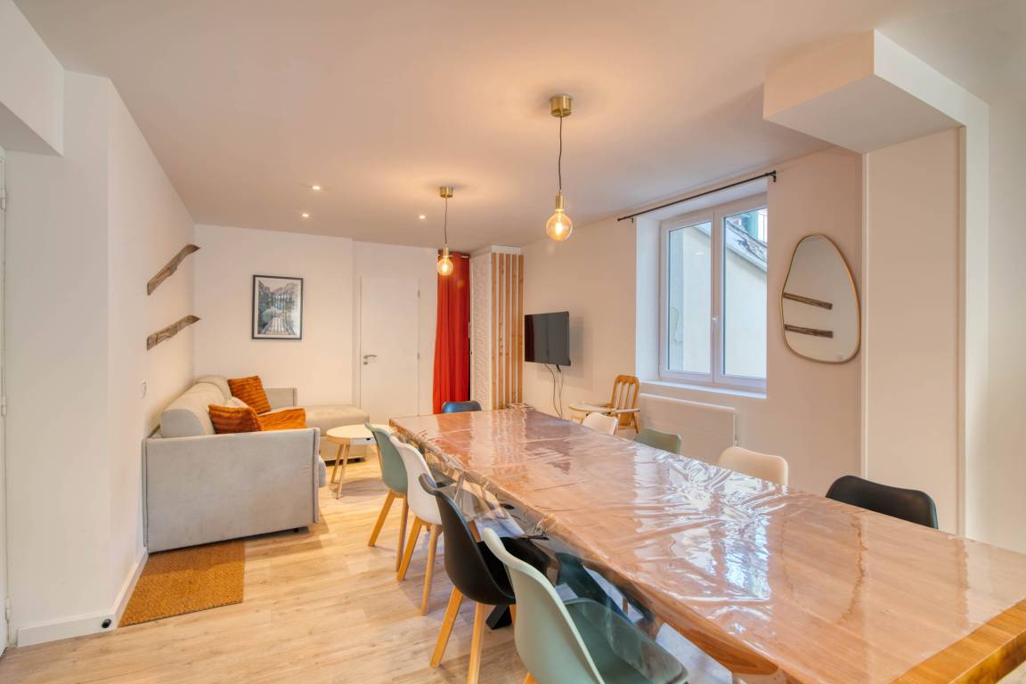 90 M² Appartement ∙ 3 Chambres ∙ 8 Personnes - Ax-les-Thermes