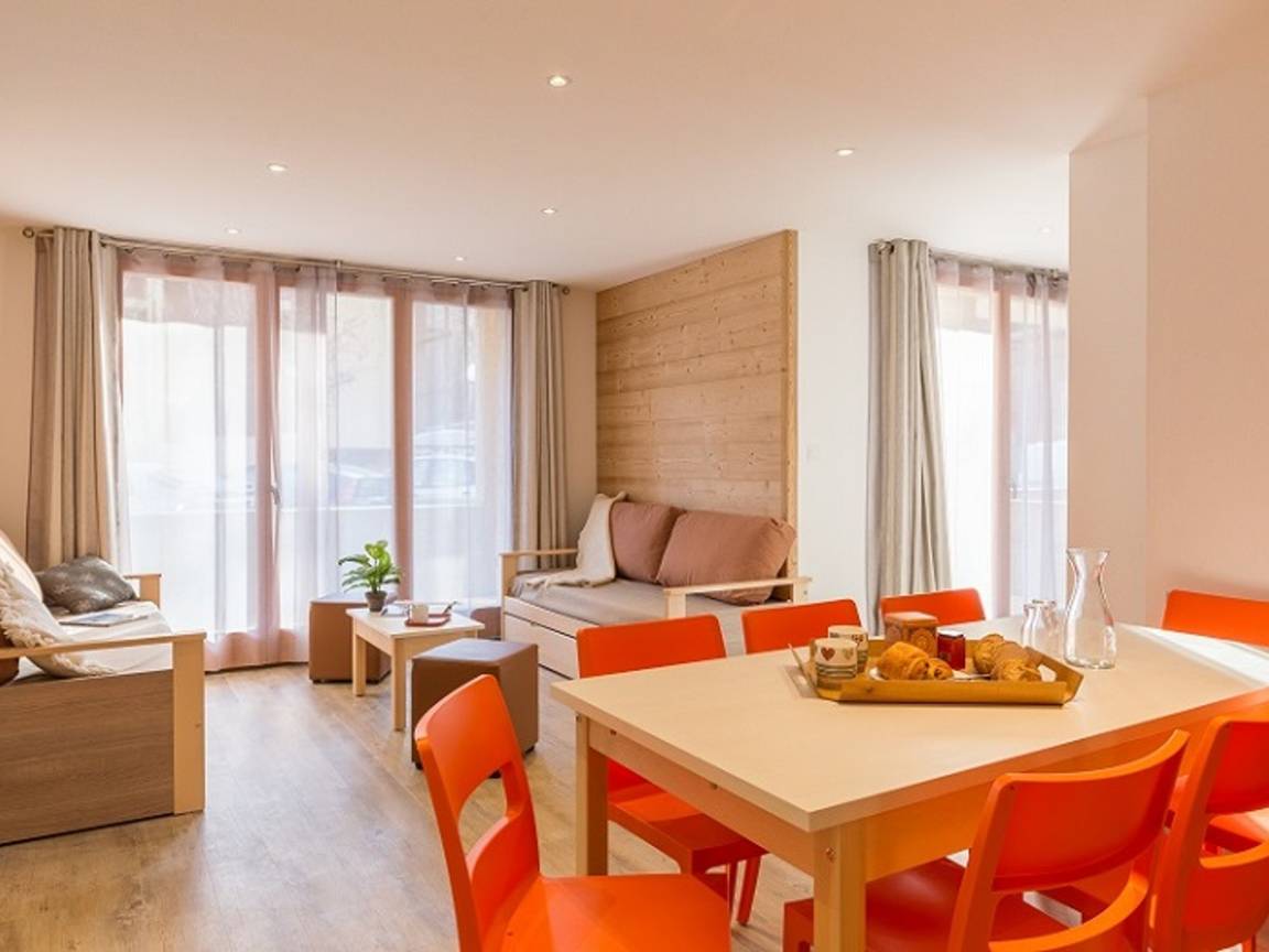 82 M² Apartamento ∙ 3 Habitaciones ∙ 8 Huéspedes - Briançon