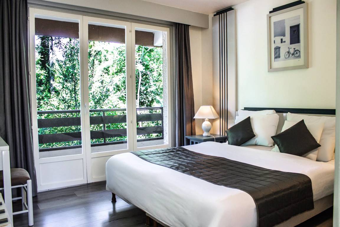 22 M² Hôtel ∙ 1 Chambre ∙ 2 Personnes - Lannemezan