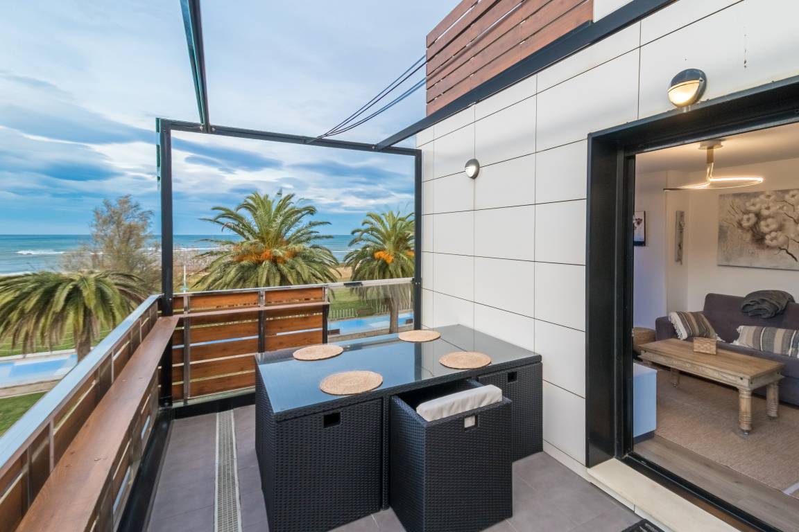 75 M² Apartment ∙ 2 Bedrooms ∙ 4 Guests - Suances