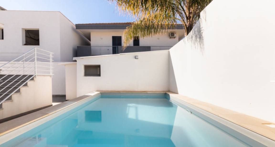 125 M² Villa Vacanza ∙ 2 Camere Da Letto ∙ 6 Ospiti - Avola