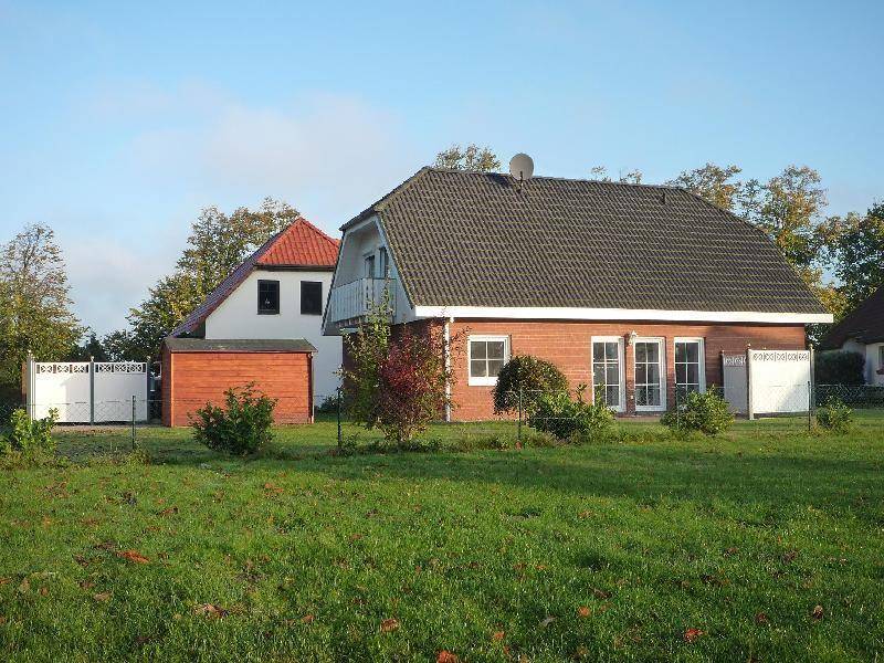 49 M² Ferienwohnung ∙ 2 Schlafzimmer ∙ 4 Gäste - Ummanz