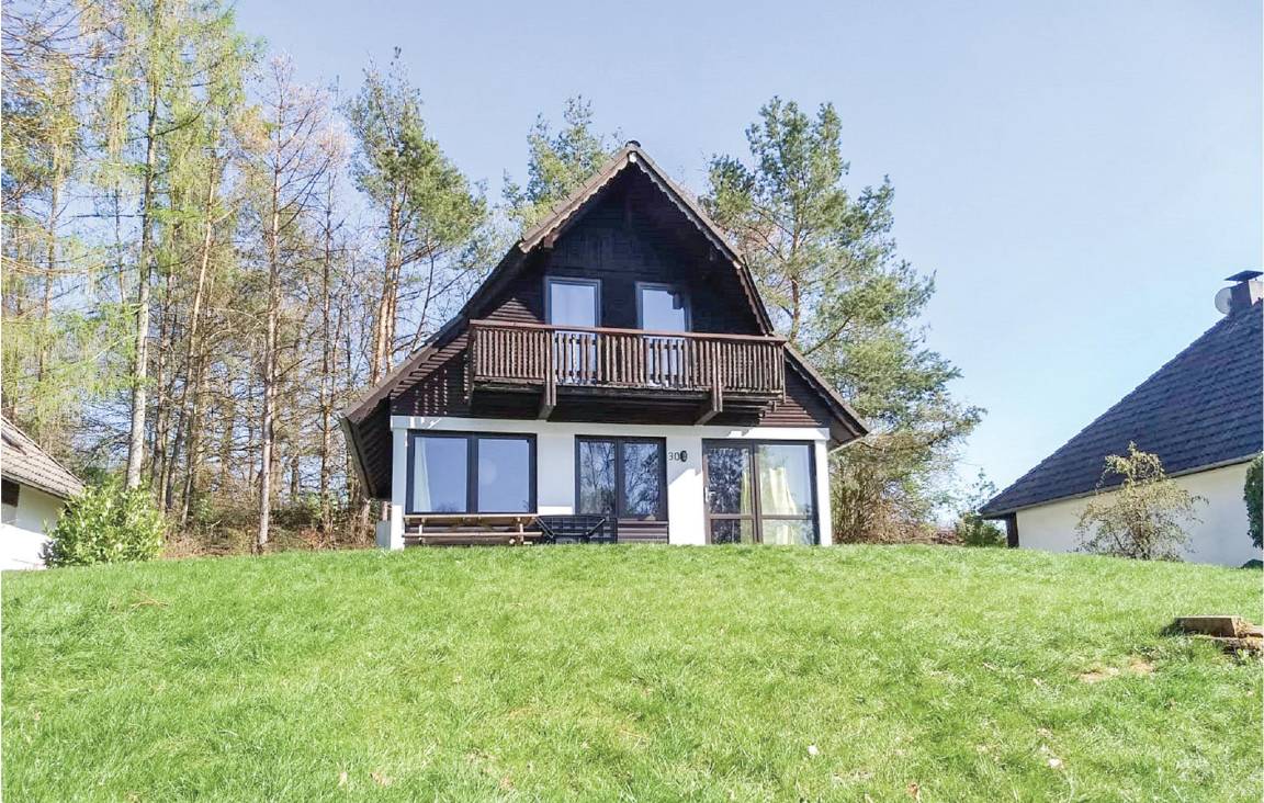 75 M² Ferienhaus ∙ 3 Schlafzimmer ∙ 6 Gäste - Frankenau