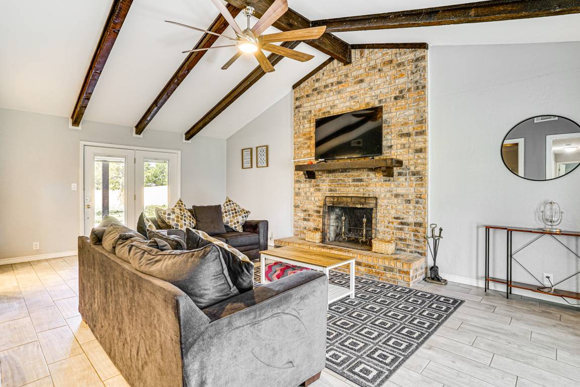 189 M² House ∙ 3 Bedrooms ∙ 6 Guests - Wichita Falls, TX