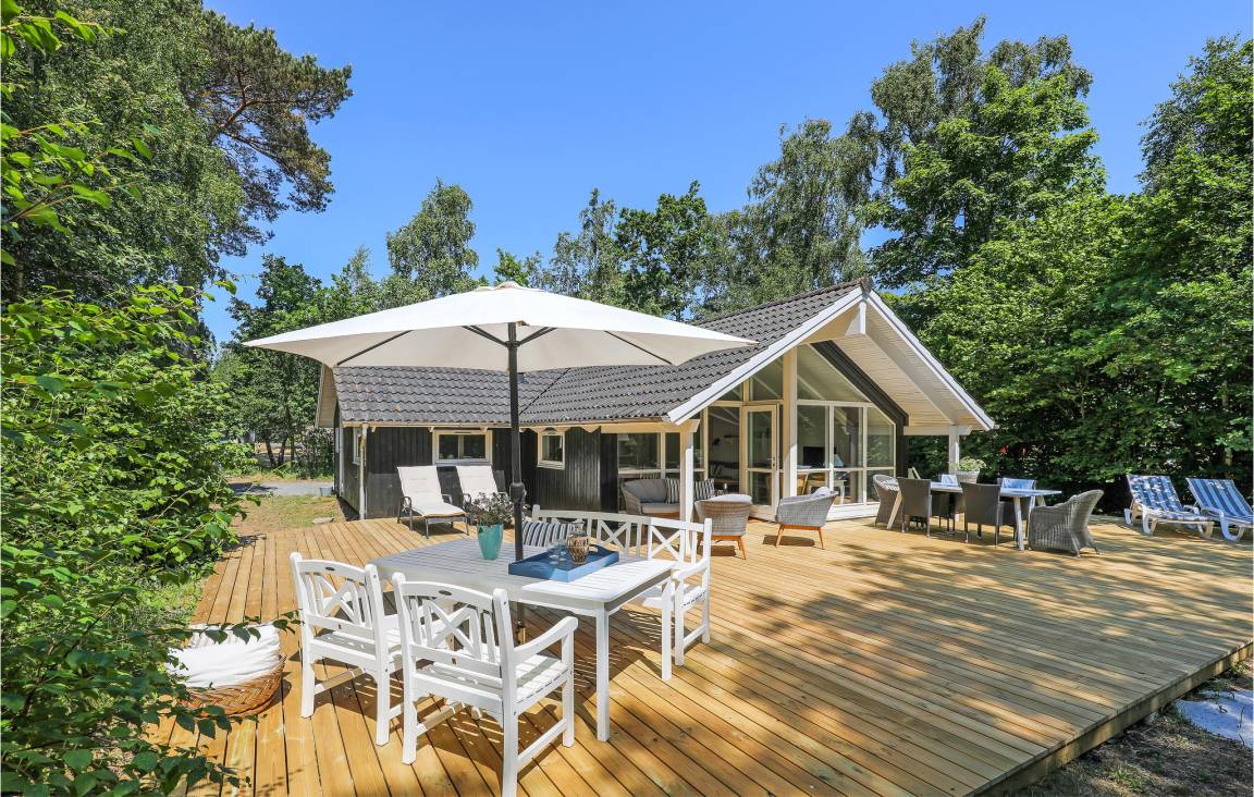 96 M² Ferienhaus ∙ 3 Schlafzimmer ∙ 7 Gäste - Bornholm